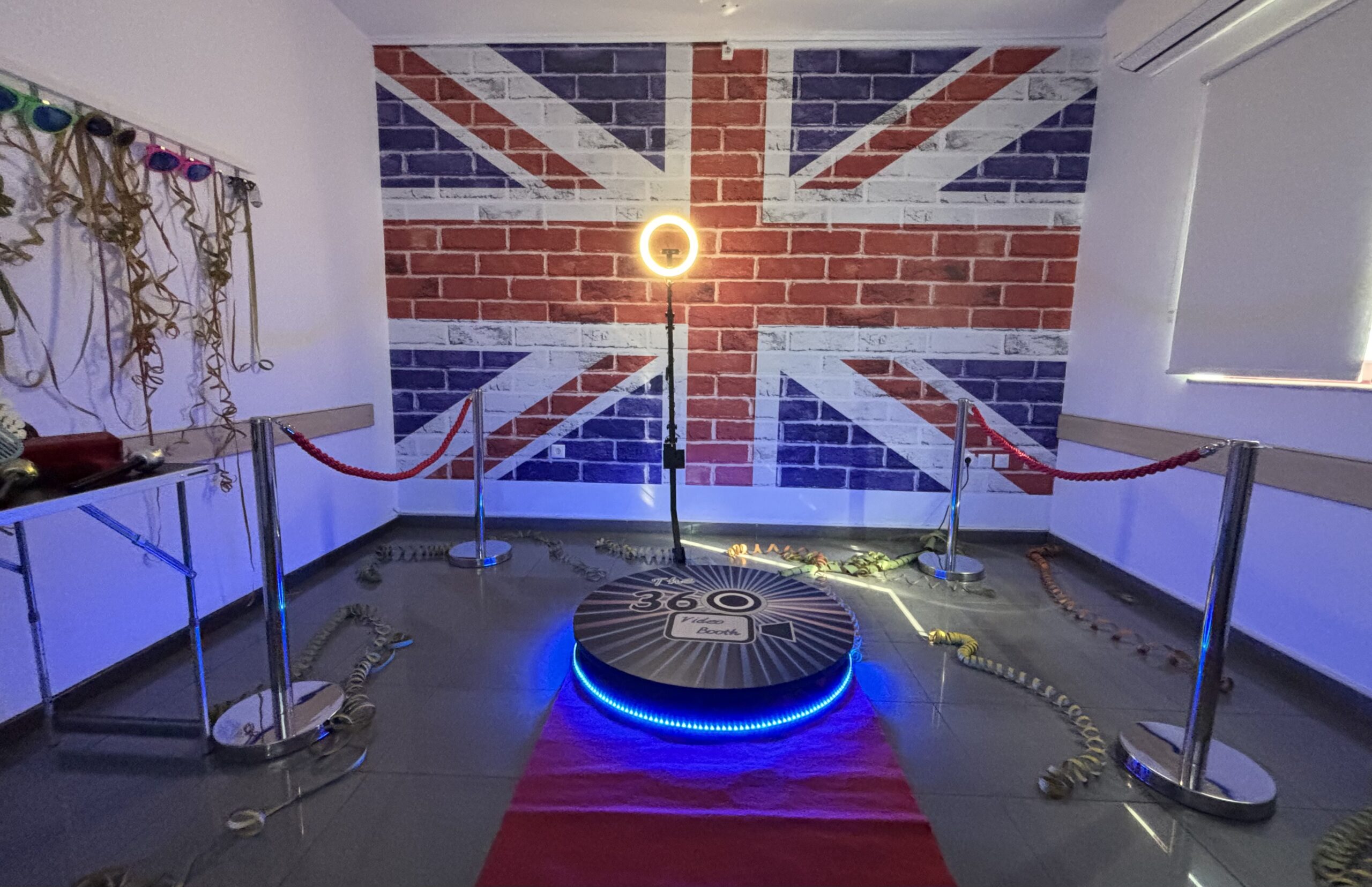 CARNIVAL 2024-2025 - Annie C